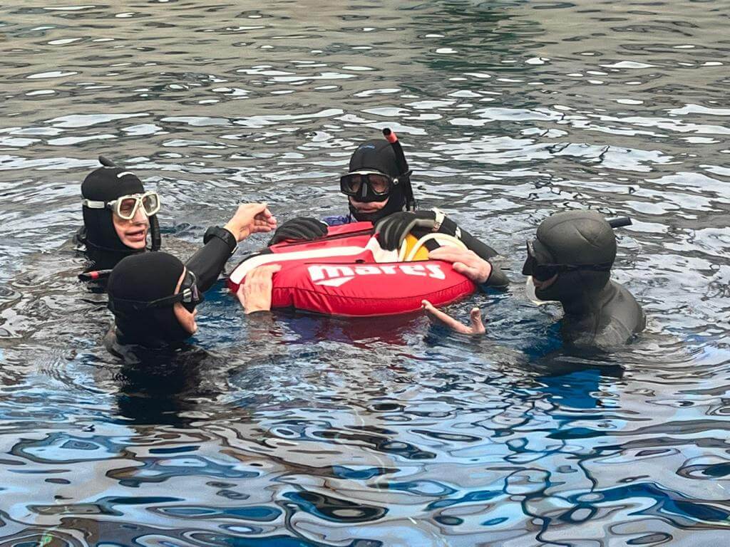 Eerste fase van de instructeursopleiding Freediving voltooid - Nederlandse Onderwatersport Bond